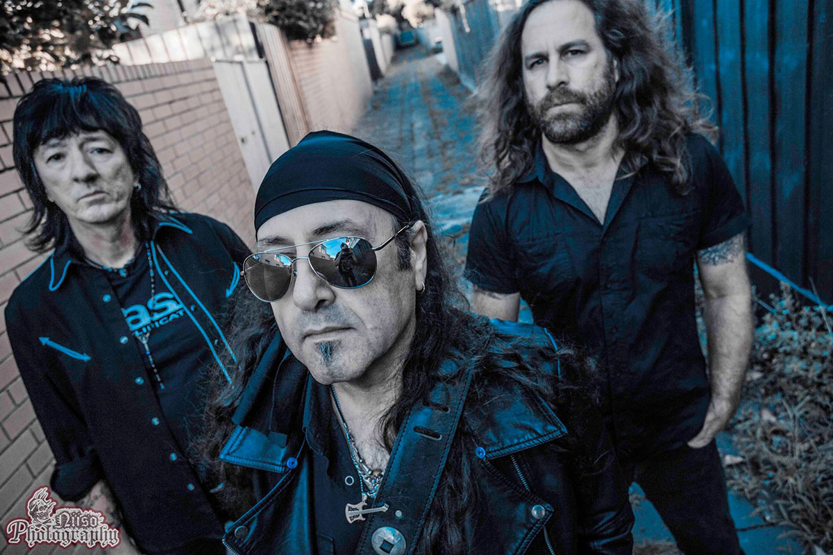 HouseWreckers – up close & unplugged | Mint Magazine